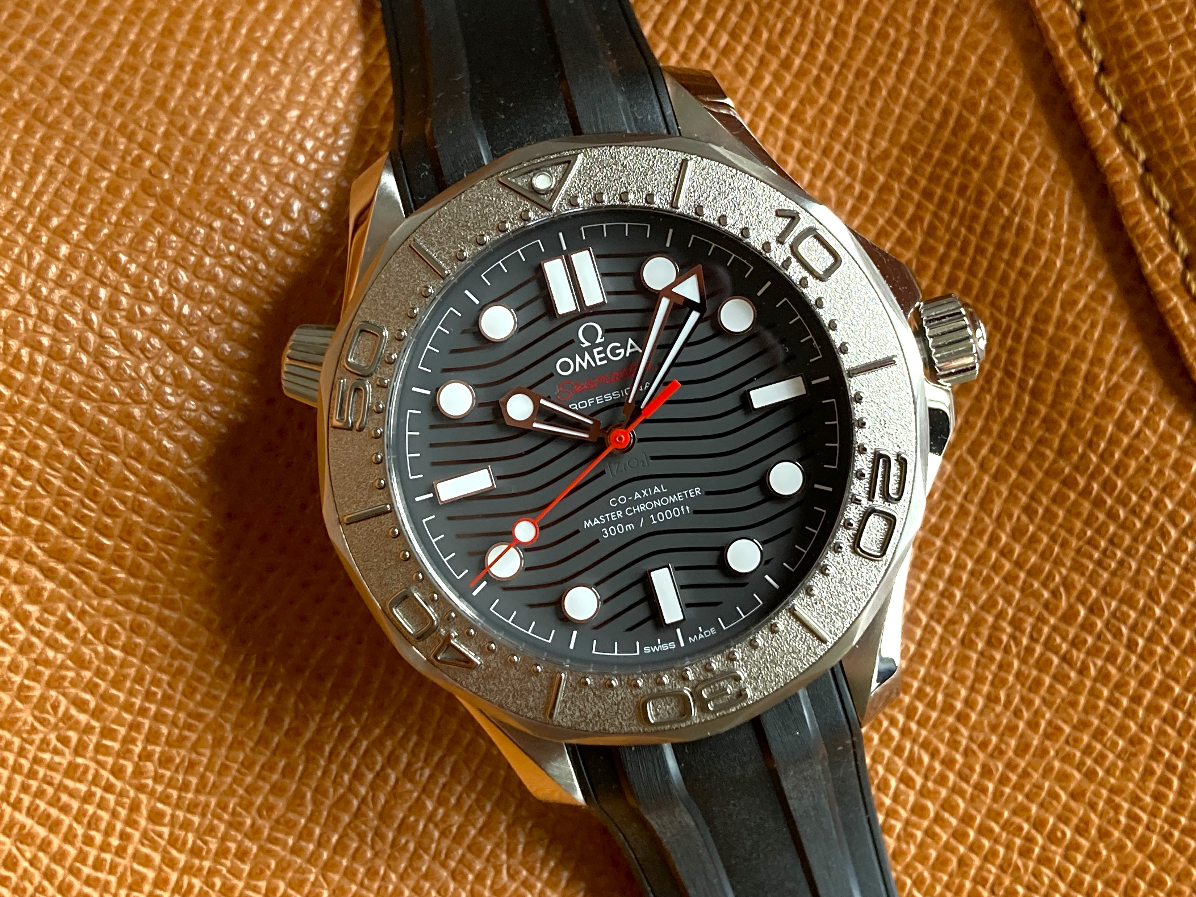 Benwatch.com - OMEGA - 2025 Seamaster Diver 300 M Master Chronometer ...